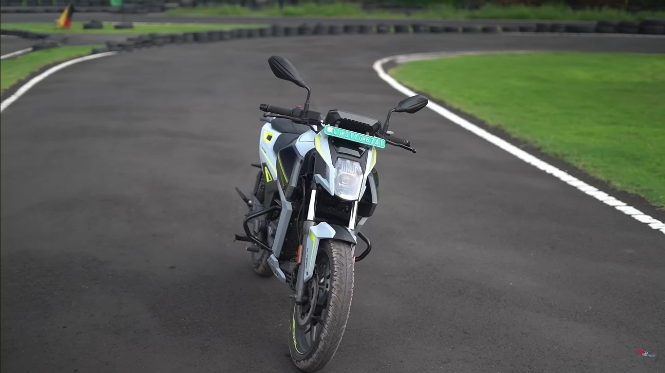 Matter Aera 5000+ Review: India’s First Geared Electric Bike