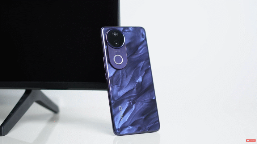 Top 5 Compact Smartphones 2025: Small Size, Flagship Power