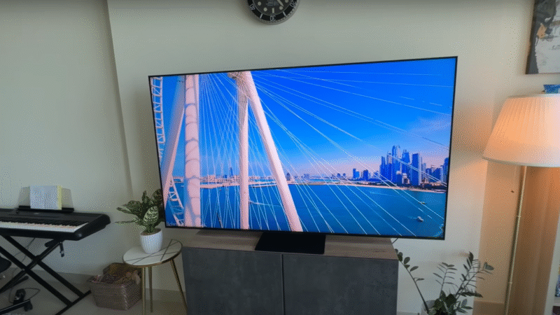🔥 LG QNED86 Review — The 100-Inch MiniLED Monster of 2025!