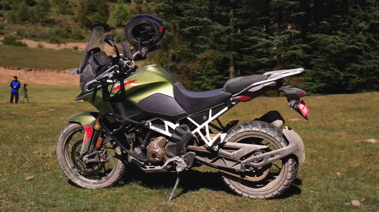 TVS Apache RTX 300 Review 2025: Price, Specs, Ride Test & Verdict